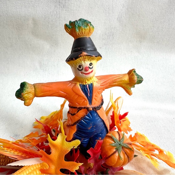 florabelle flowers | Holiday | Vintage 97s Florabelle Flowers Scarecrow ...